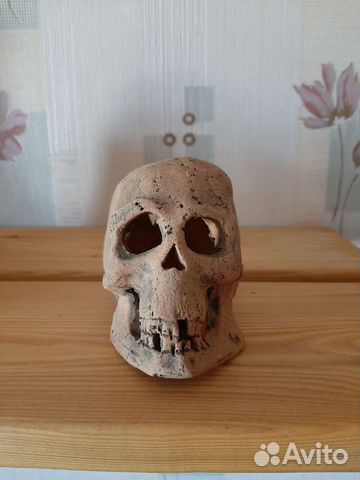 Грот череп
