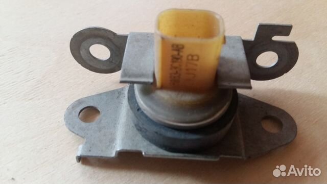 Датчик ускорения на Range Rover купить в Москве | Запчасти | Авито