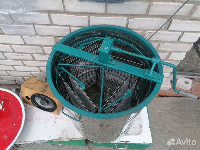 Медогонка 4 рамочная