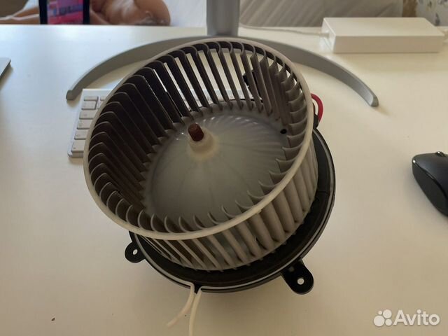 Мотор печки w447 A0008304701 купить в Санкт-Петербурге | Запчасти | Авито